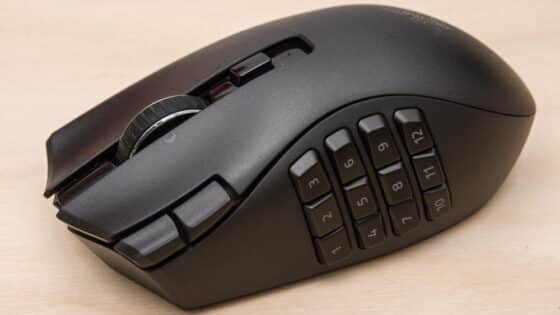 The Doctor Who Treats Patients With a Gaming Mouse